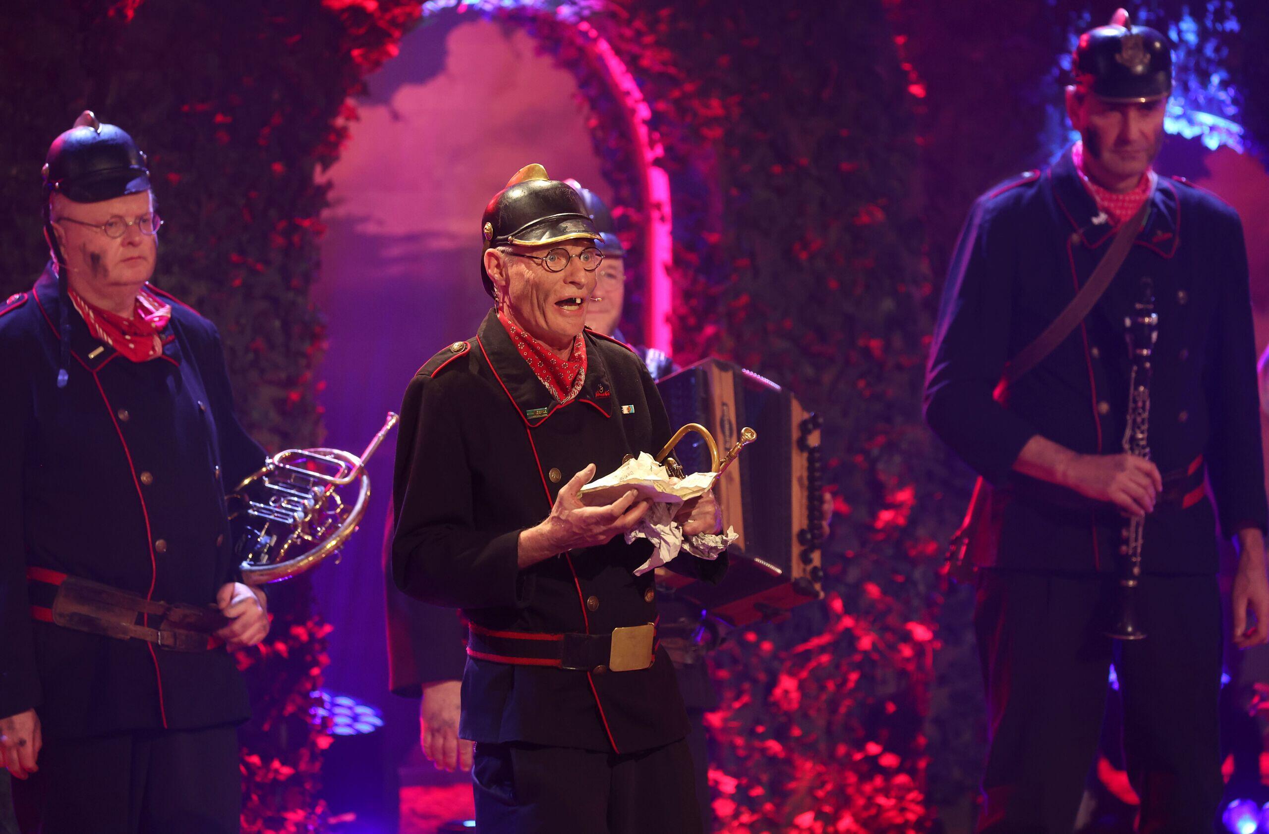 "Fastnacht in Franken" 2025 kurz vor Bundestagswahl - welche Rolle ...