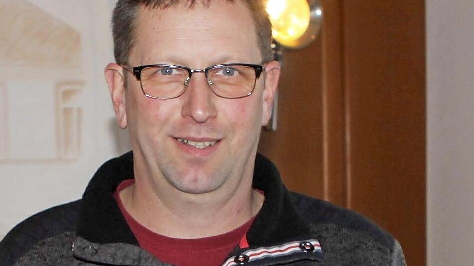 Luftsportclub zeichnet Martin Simon aus: seit vier Jahrzehnten dabei