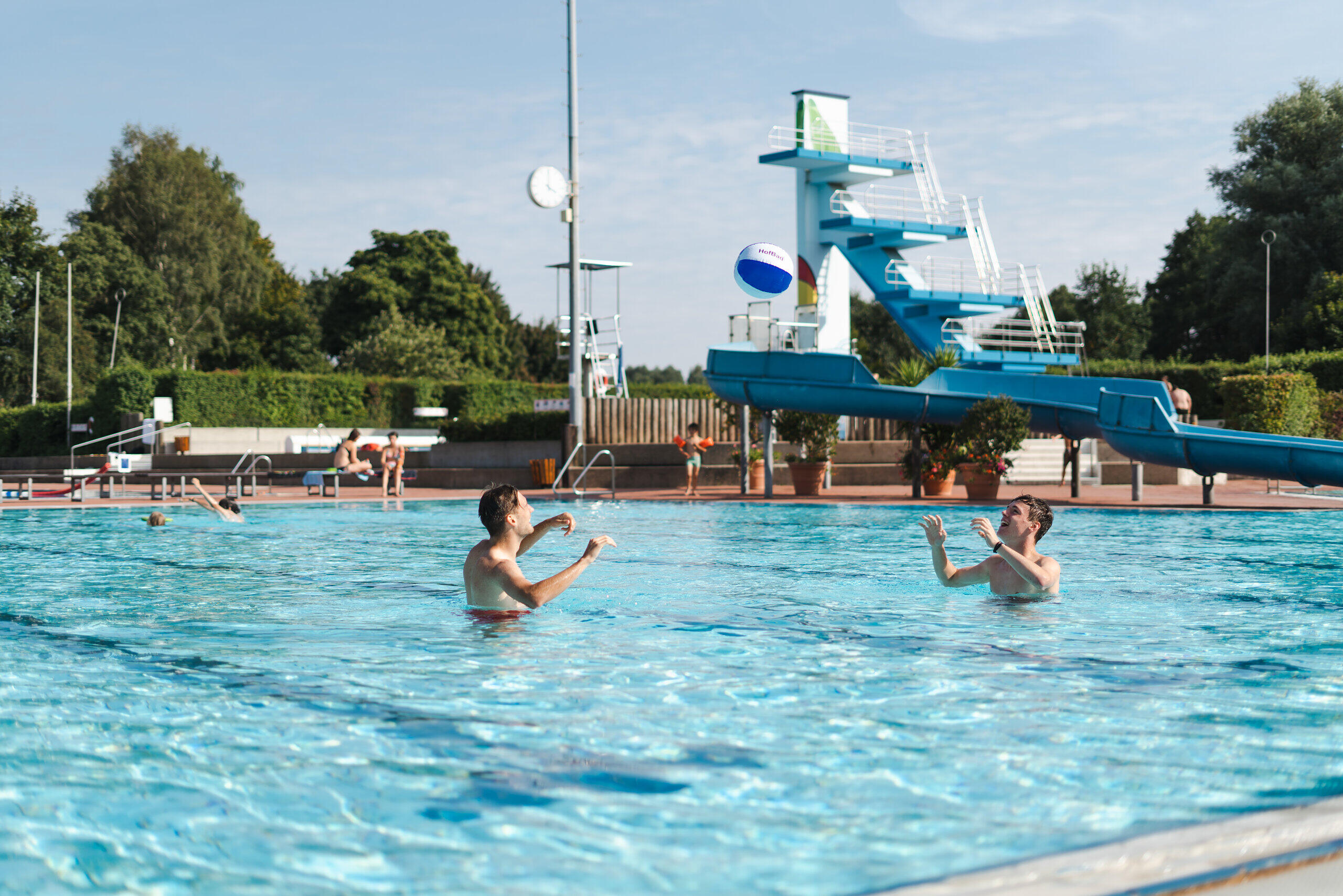 Hof: Freibad läutet Badesaison ein - Eröffnung mit traditionellem ...