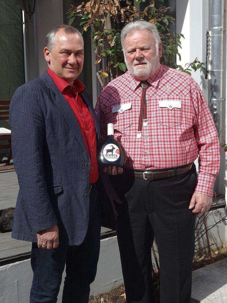 Helmut Kron: Auf Umwegen nach Albertshofen