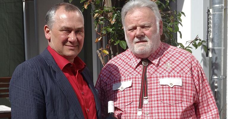 Helmut Kron: Auf Umwegen nach Albertshofen