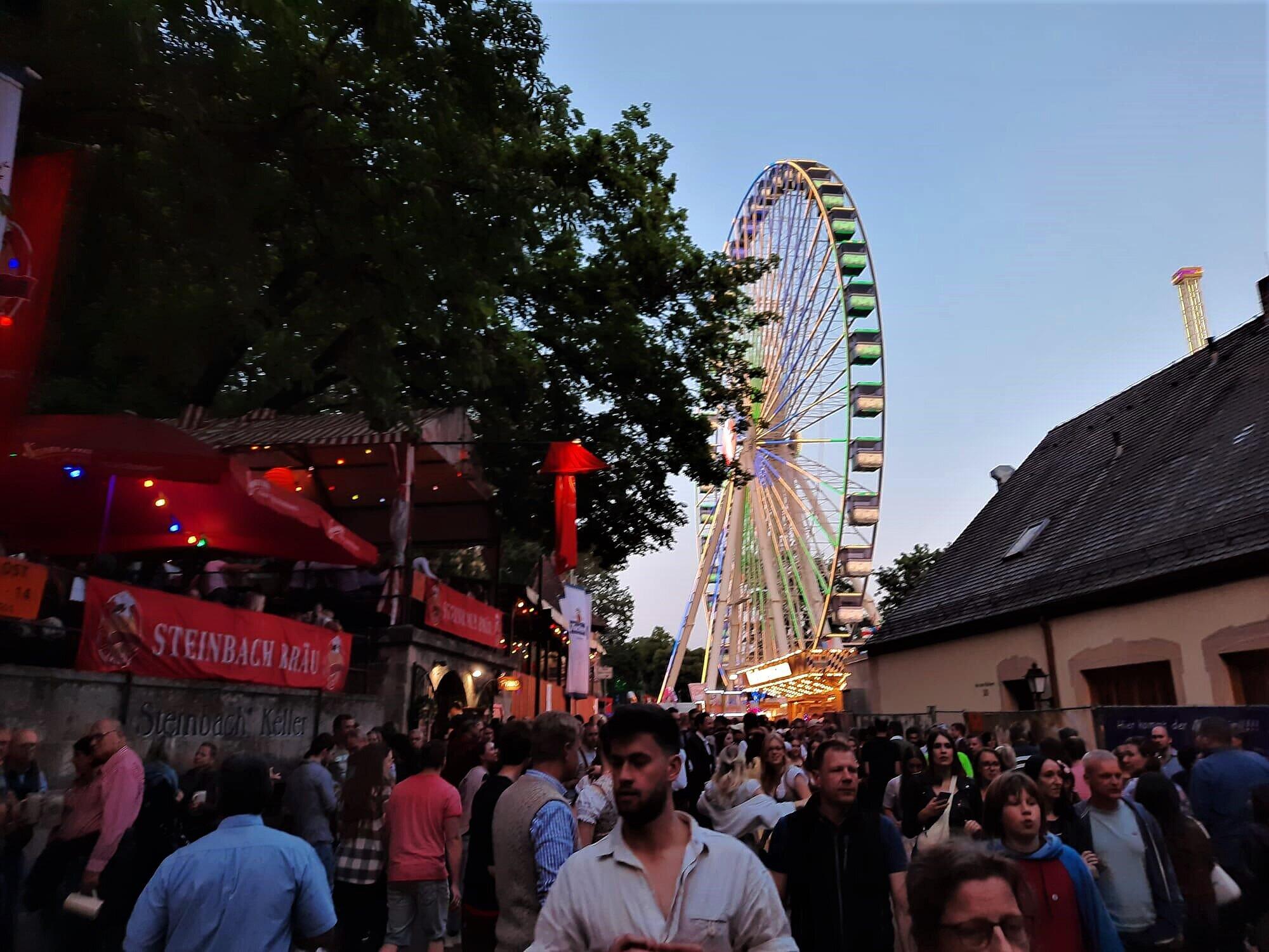 Erlanger Bergkirchweih 2023 startet in die letzten Tage - das ist am ...