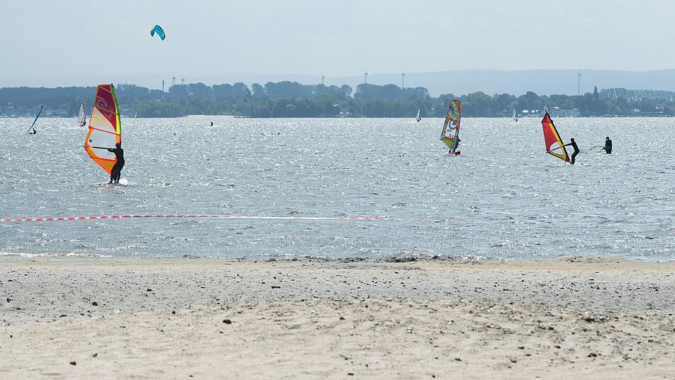 Phosphor am Ostsee-Strand: Kampfmittelräumdienst rückt aus